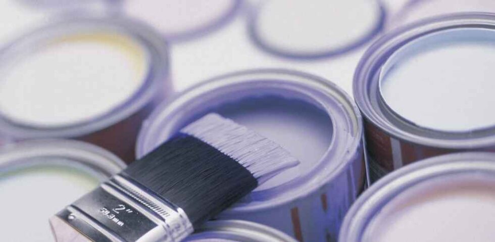 Differences Between Water-Based, Oil-Based, & Acrylic Paint